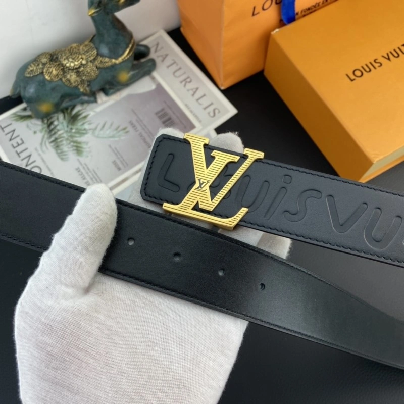 Accurate model Louis Vuitton Belts