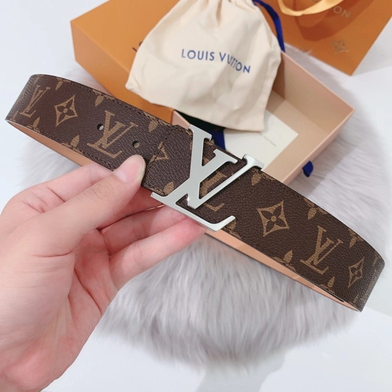 Low-cost Louis Vuitton Belts