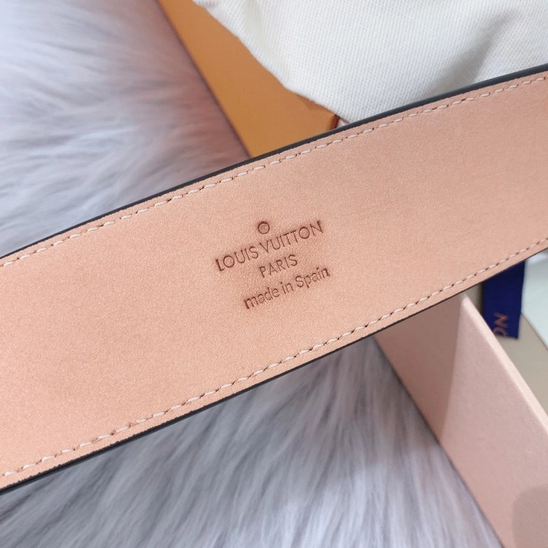 Low-cost Louis Vuitton Belts
