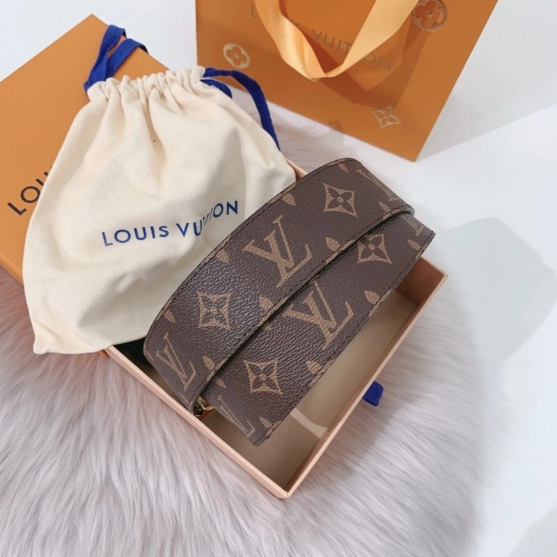 Legit Louis Vuitton Belts