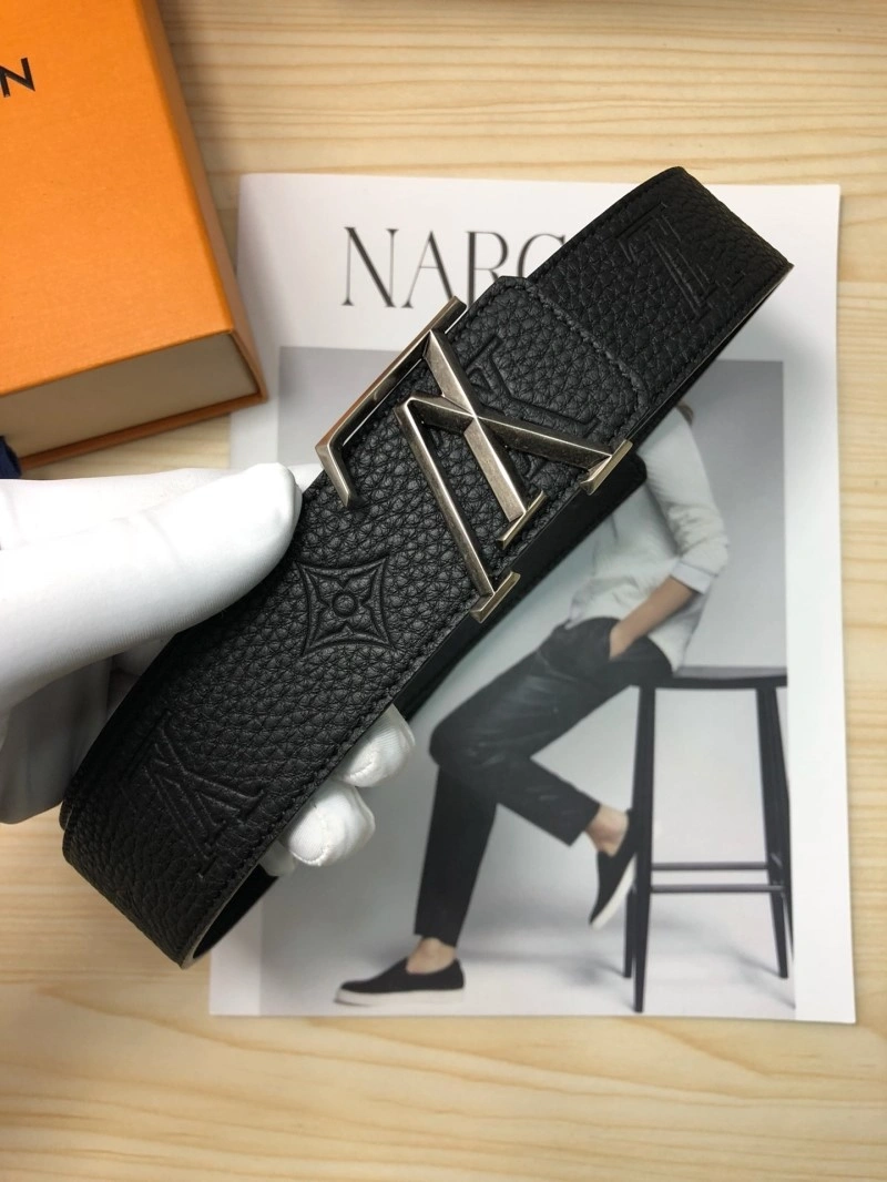 Top mirror Louis Vuitton Belts