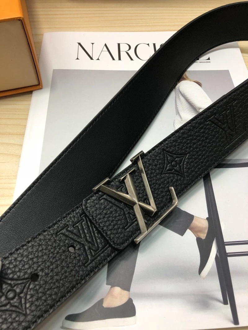 Top mirror Louis Vuitton Belts