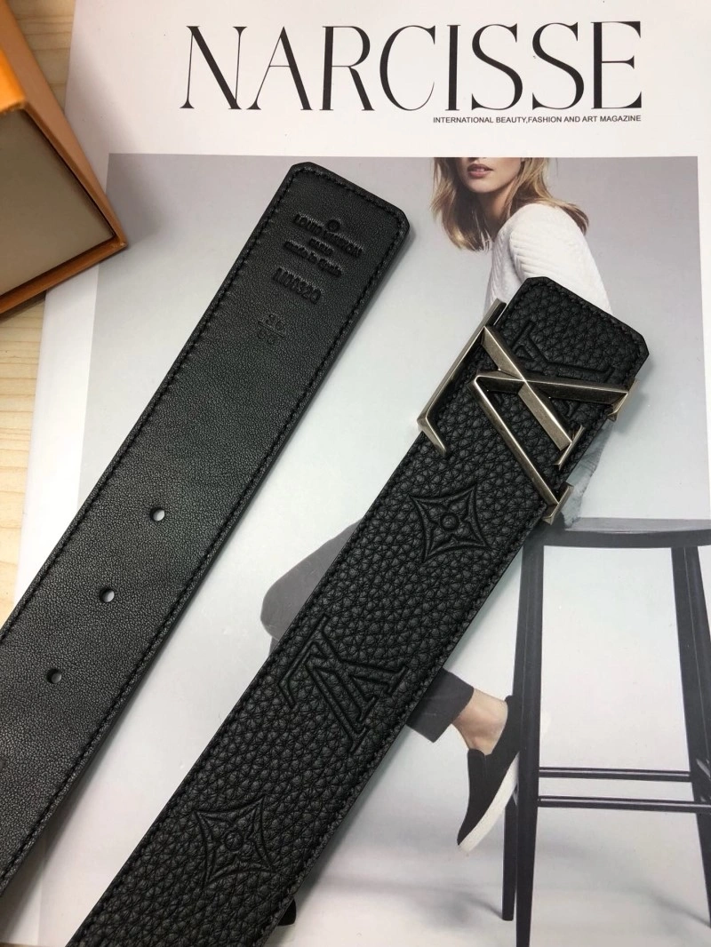 Top mirror Louis Vuitton Belts