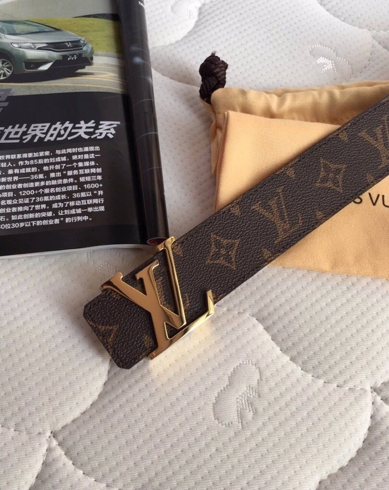 Discounted Louis Vuitton Belts