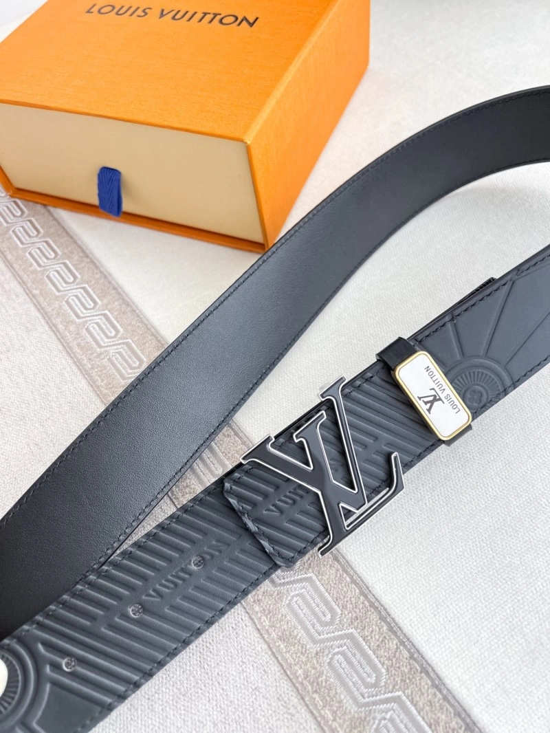 Low-cost Louis Vuitton Belts