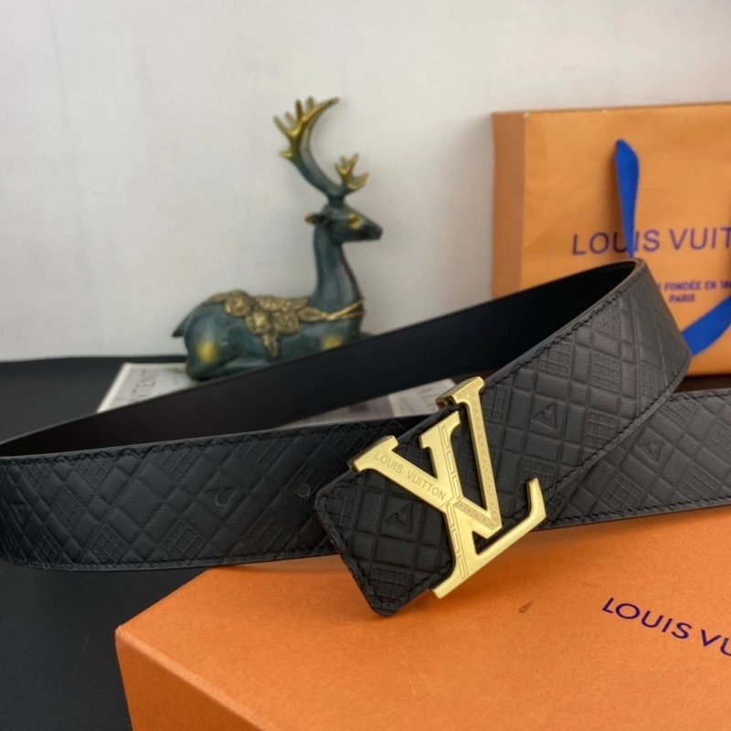 Low-cost Louis Vuitton Belts