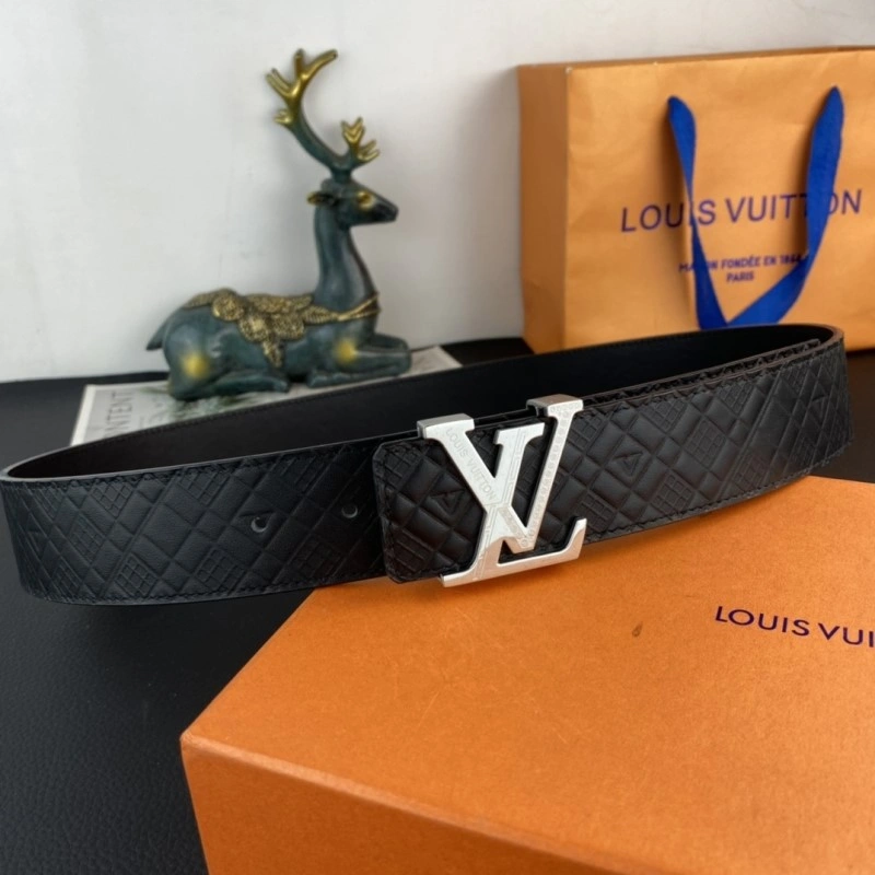 Top mirror Louis Vuitton Belts