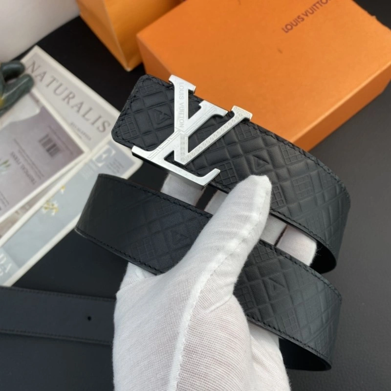 Top mirror Louis Vuitton Belts