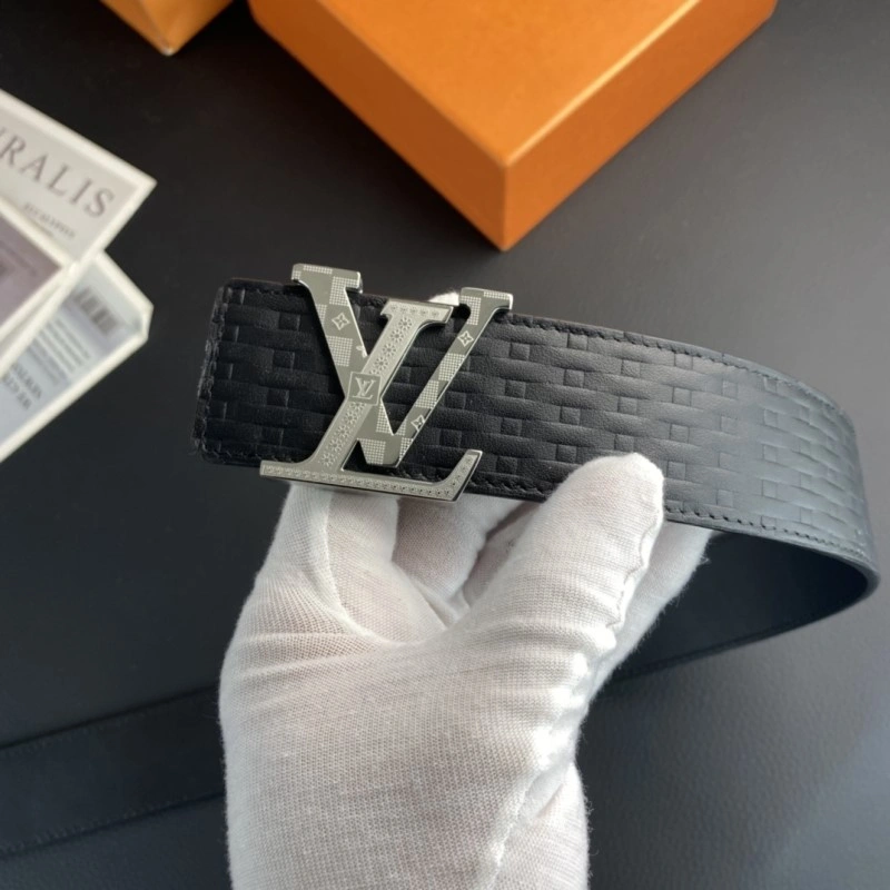 Bargain Louis Vuitton Belts