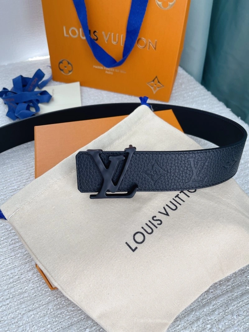 Top mirror Louis Vuitton Belts