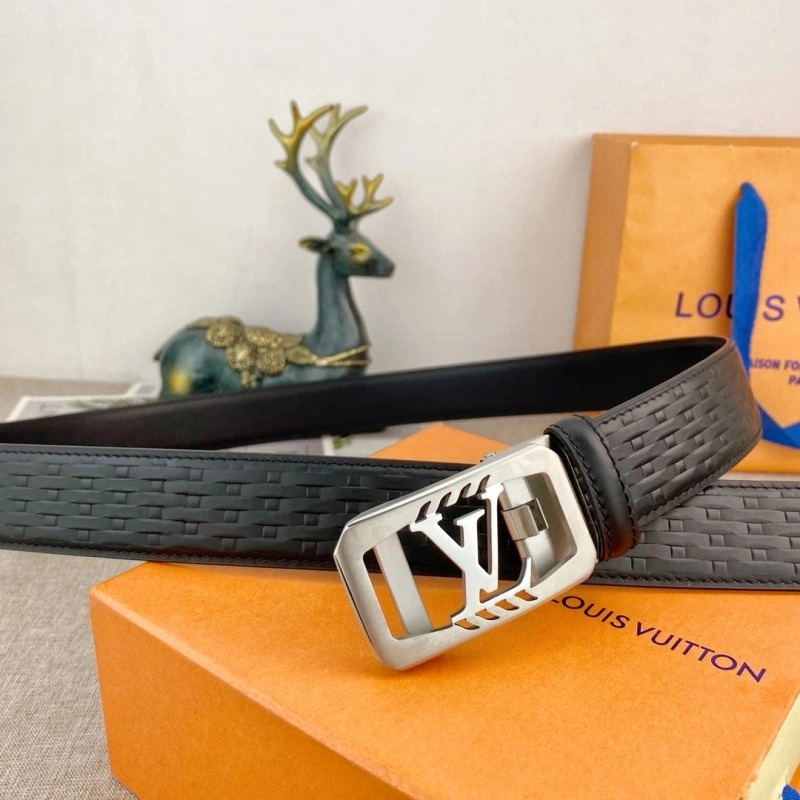 Top mirror Louis Vuitton Belts