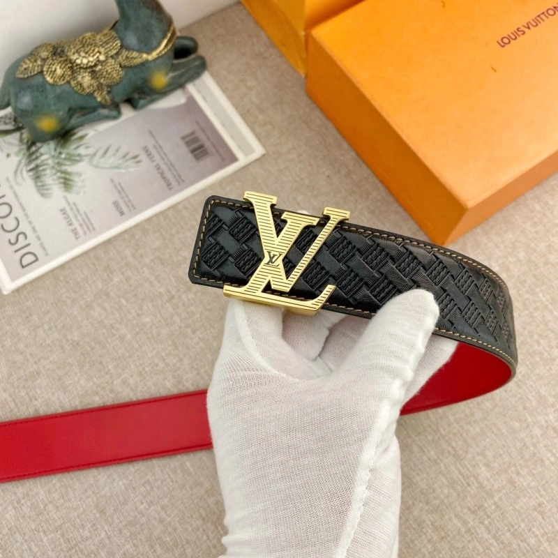 Accurate model Louis Vuitton Belts