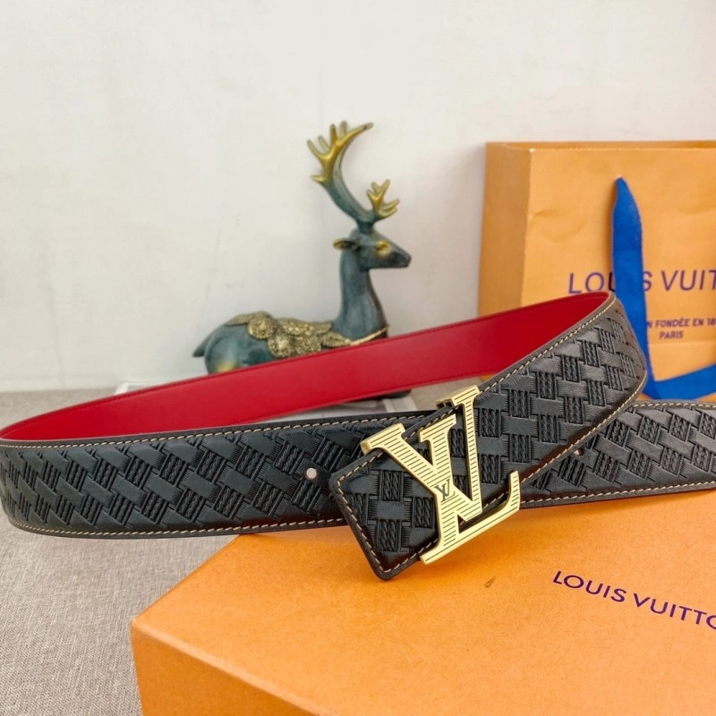 Accurate model Louis Vuitton Belts