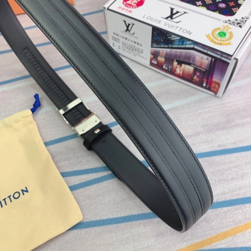 Top mirror Louis Vuitton Belts