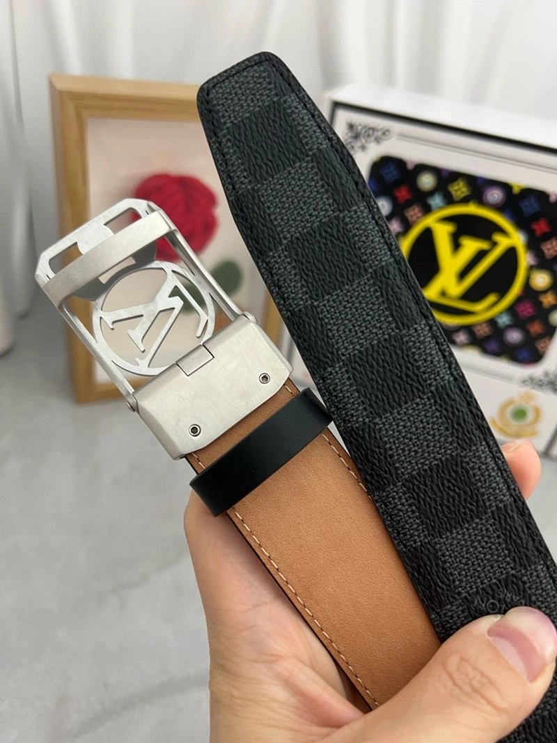 Bargain Louis Vuitton Belts