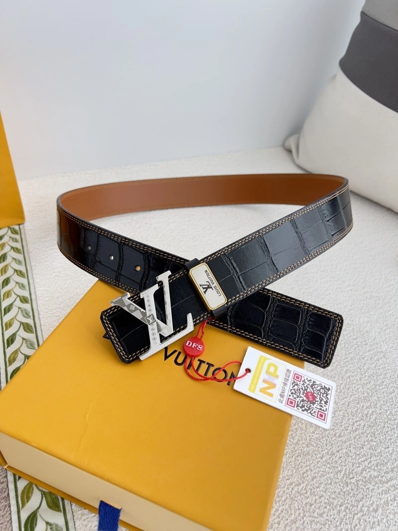 Accurate model Louis Vuitton Belts