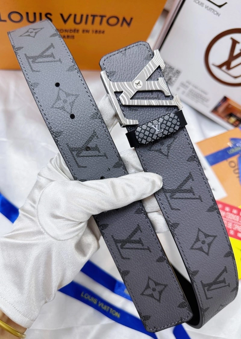 1:1 copy Louis Vuitton Belts