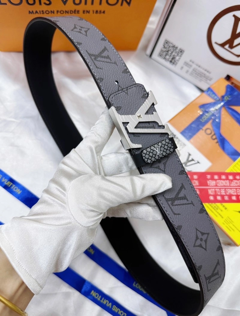 1:1 copy Louis Vuitton Belts