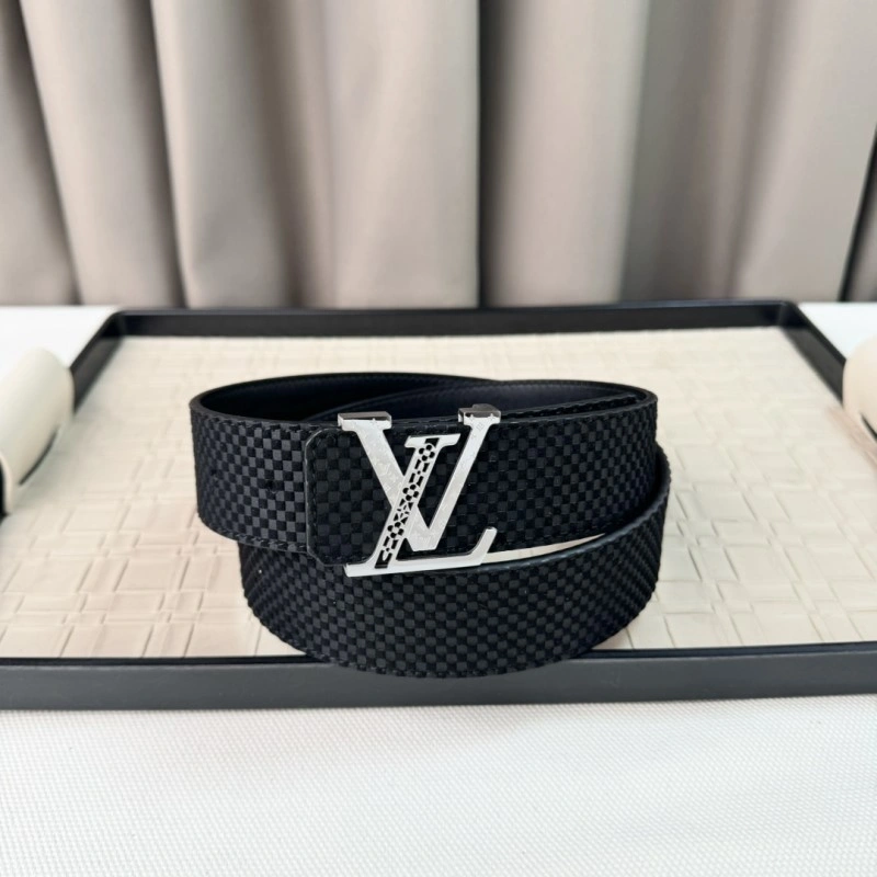 Accurate model Louis Vuitton Belts