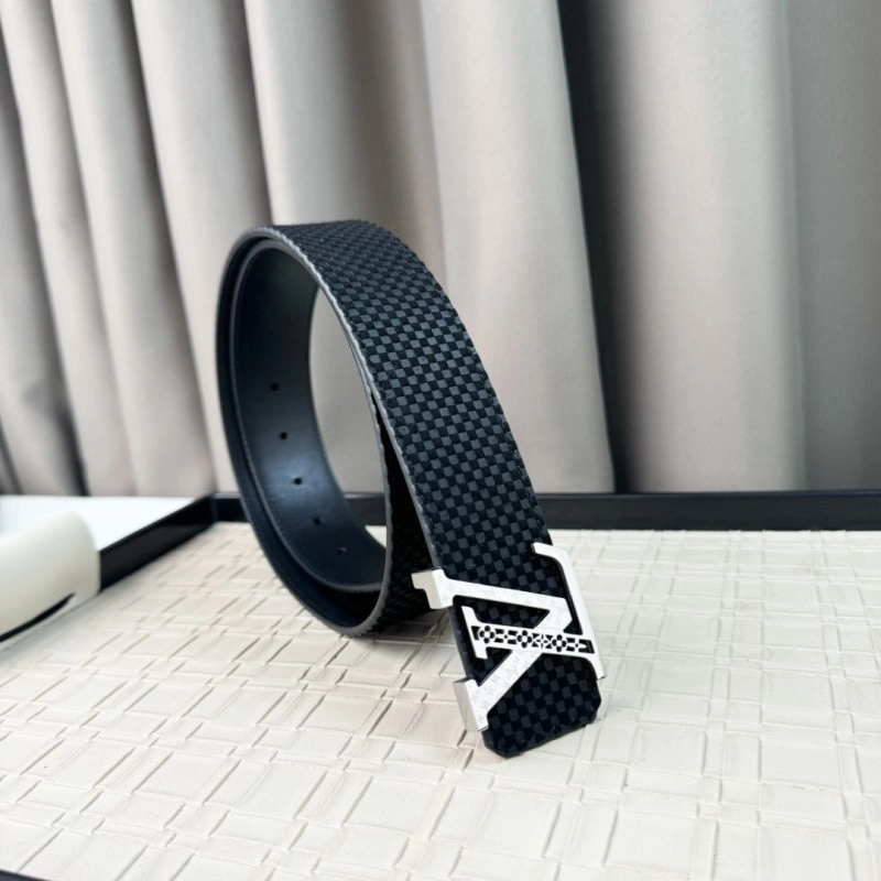 Accurate model Louis Vuitton Belts