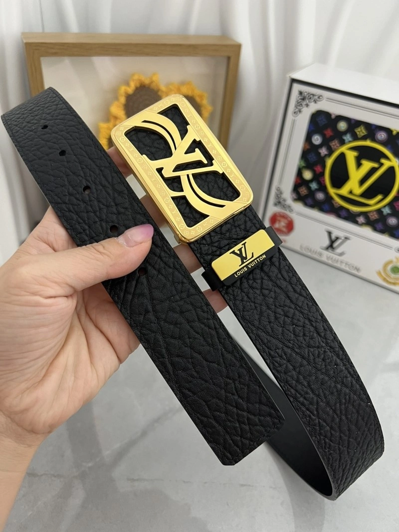 Low-cost Louis Vuitton Belts