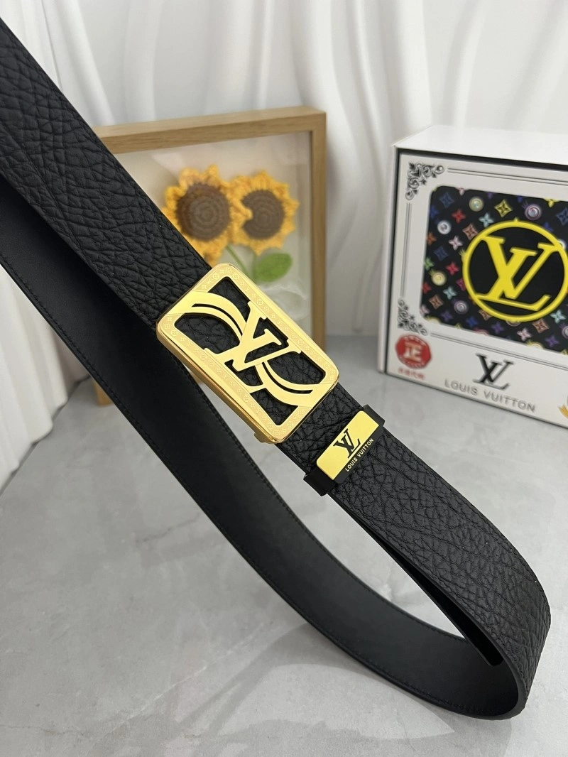 Low-cost Louis Vuitton Belts