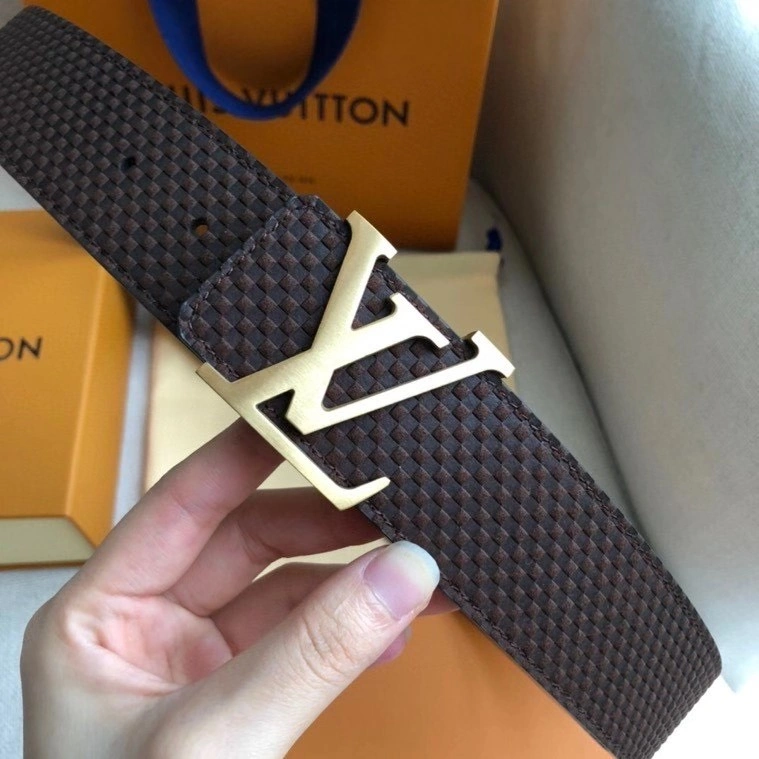 Low-cost Louis Vuitton Belts