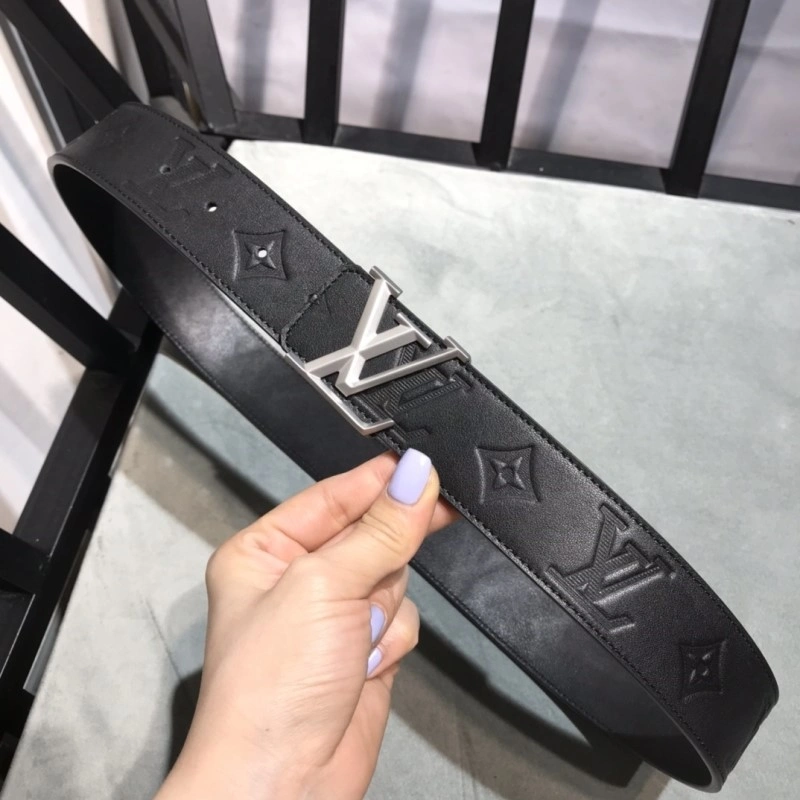 Low-cost Louis Vuitton Belts