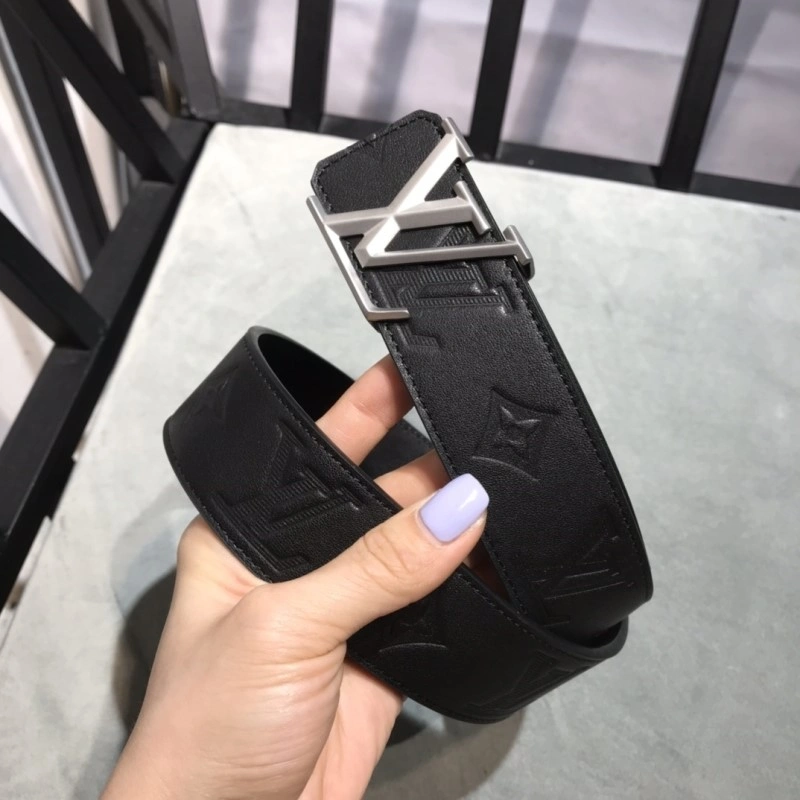 Low-cost Louis Vuitton Belts