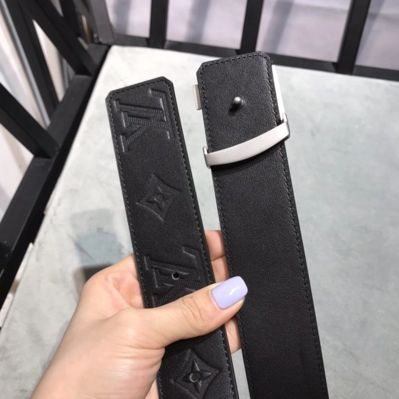 Low-cost Louis Vuitton Belts