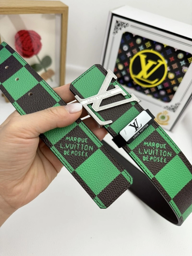 Low-cost Louis Vuitton Belts