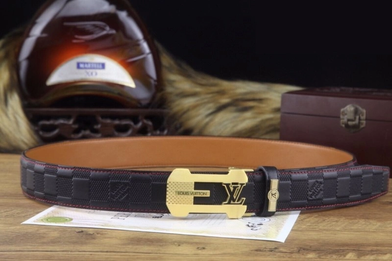 Accurate model Louis Vuitton Belts
