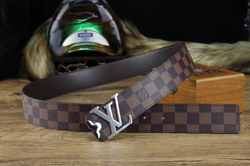 Bargain Louis Vuitton Belts