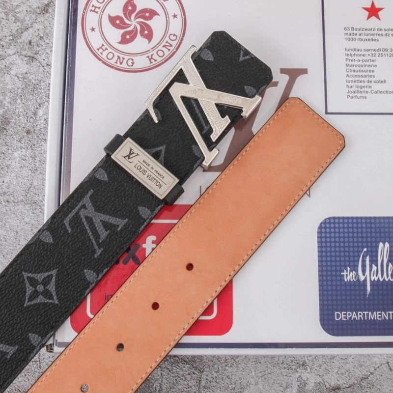 Top mirror Louis Vuitton Belts