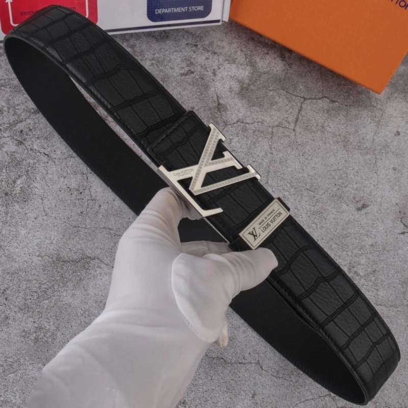 Low-cost Louis Vuitton Belts