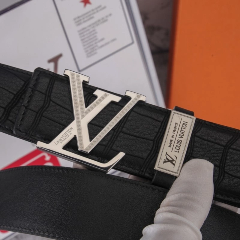 Low-cost Louis Vuitton Belts