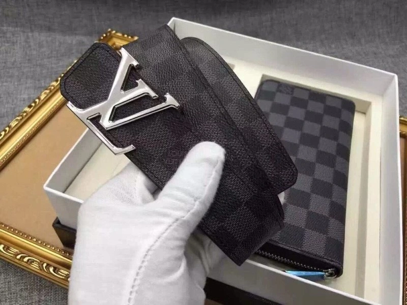 Perfect replica Louis Vuitton Belts