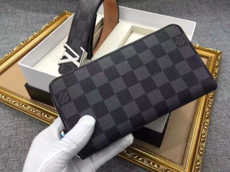 Perfect replica Louis Vuitton Belts