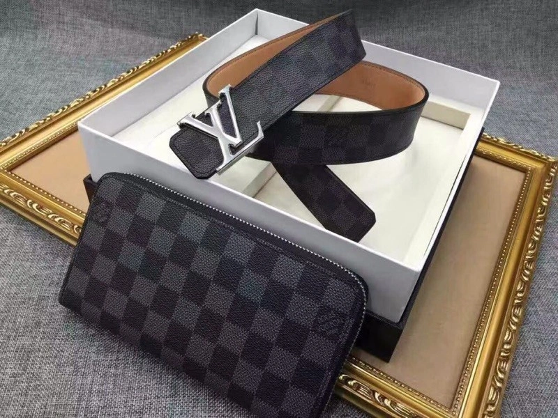 Perfect replica Louis Vuitton Belts