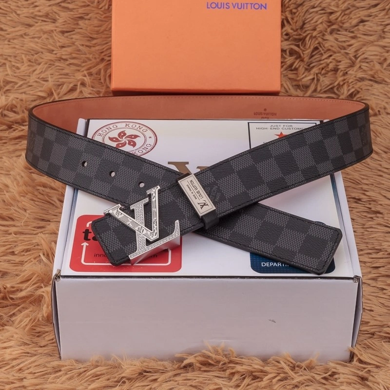 Low-cost Louis Vuitton Belts