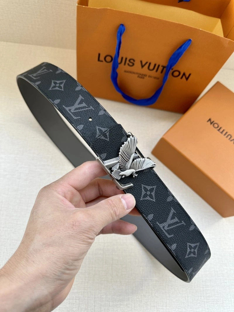 Low-cost Louis Vuitton Belts