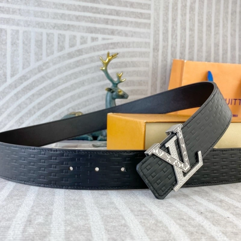 Low-cost Louis Vuitton Belts