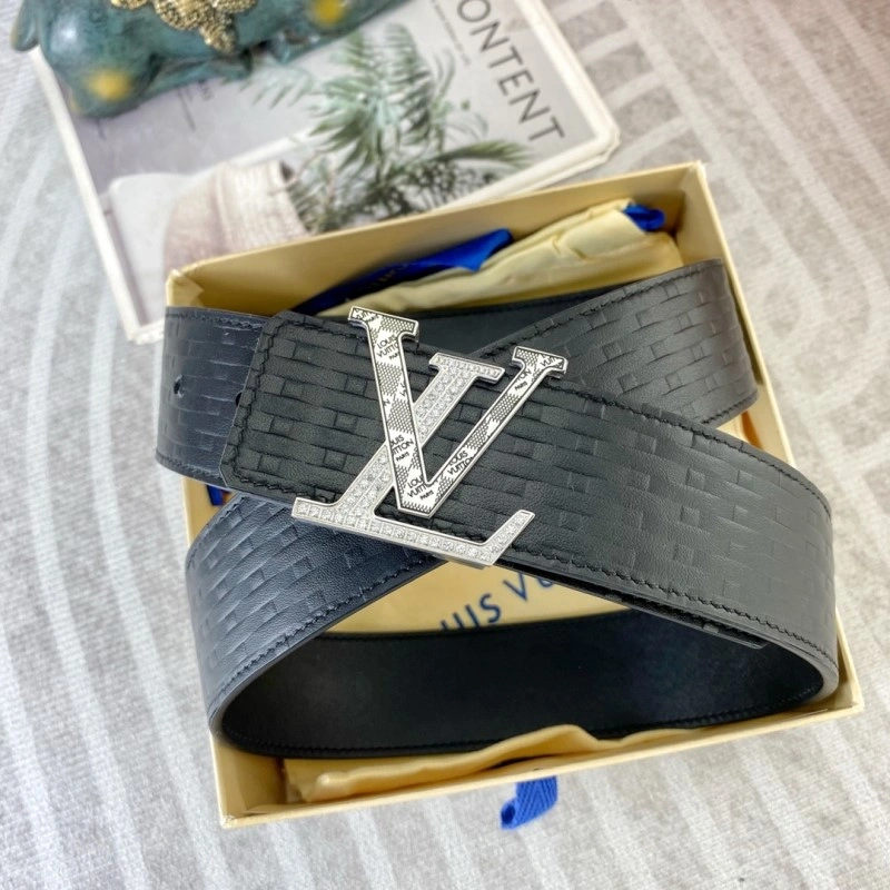 Low-cost Louis Vuitton Belts