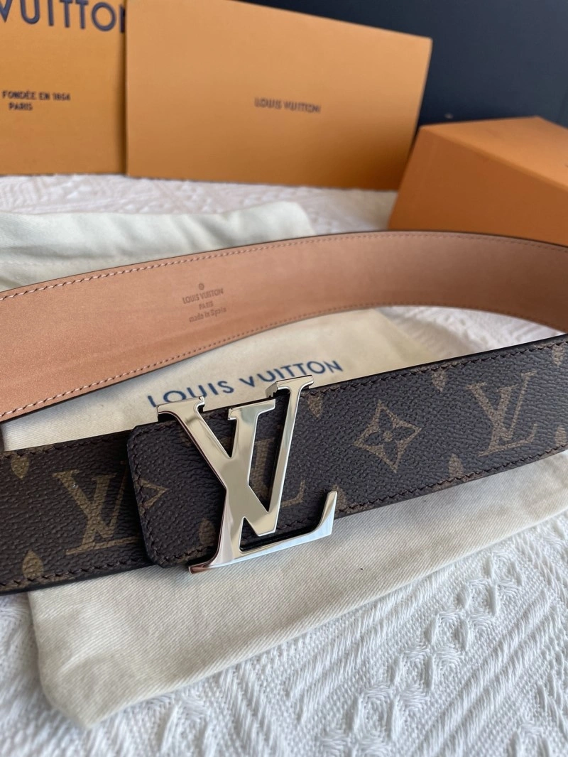 Bargain Louis Vuitton Belts