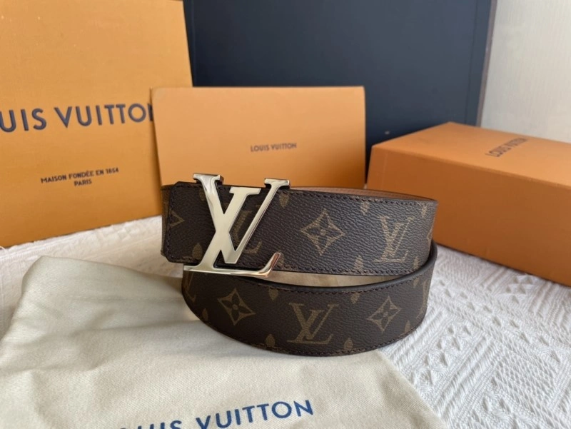 Bargain Louis Vuitton Belts