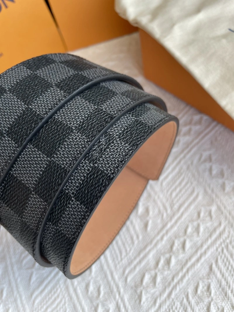 Real Louis Vuitton Belts