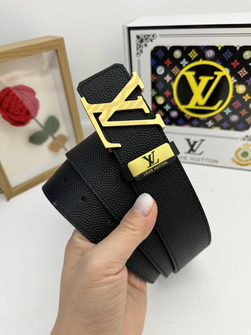 Low-cost Louis Vuitton Belts