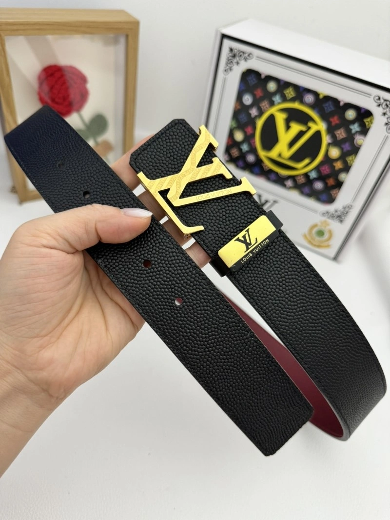 Low-cost Louis Vuitton Belts