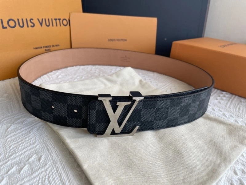 Top match Louis Vuitton Belts