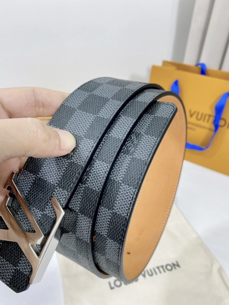 Bargain Louis Vuitton Belts